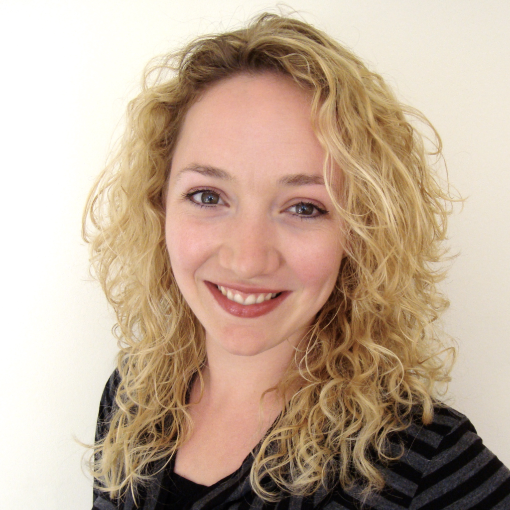 Meet The Team - Bungee Workout - Bungee Workout